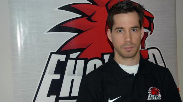 Meistertorhüter Matthias Schoder bleibt beim EHC Visp noch zwei weitere Jahre zwischen den ...