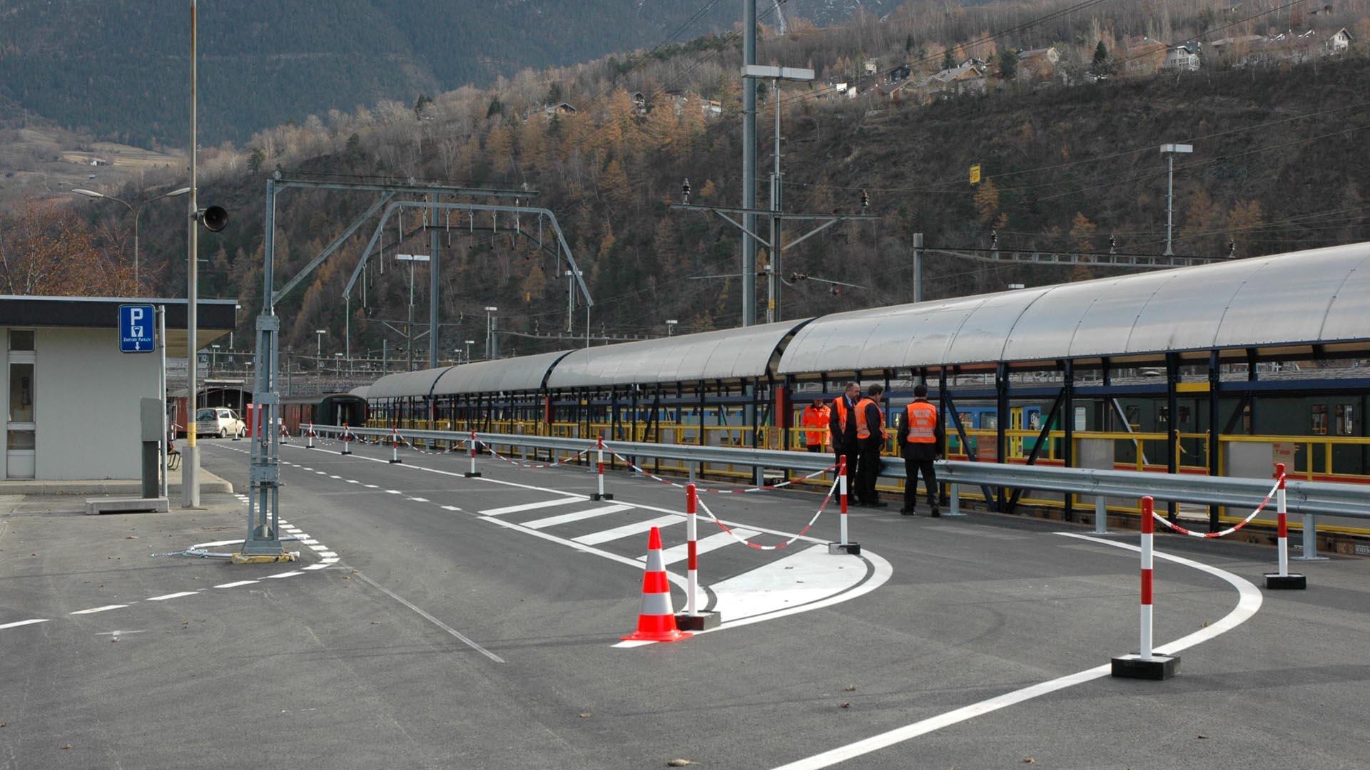 Am Dienstagmorgen kam es am Autoverlad Simplon zu Einschränkungen aufgrund einer technischen ...