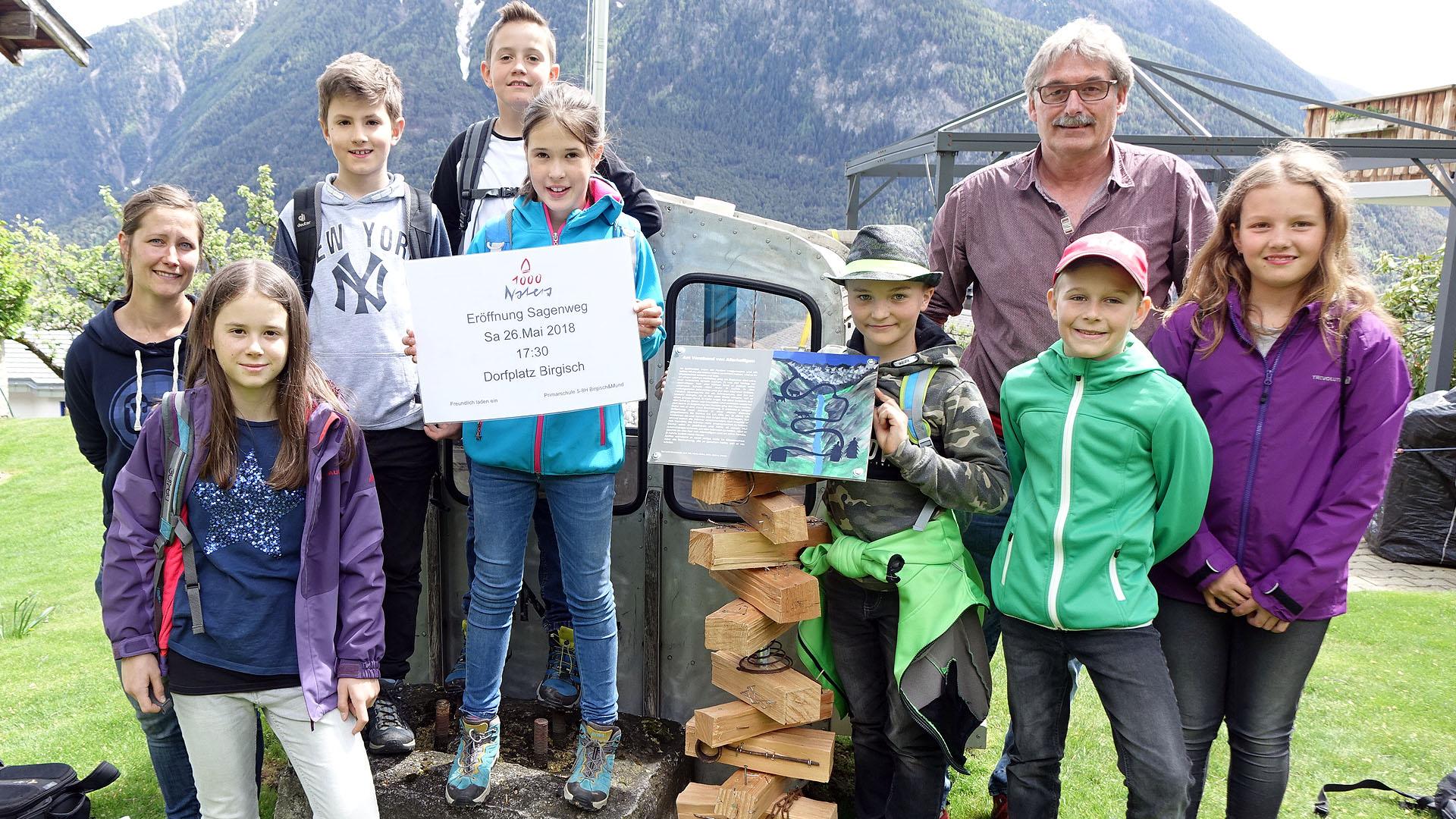Die fünf Stelen mit den fünf Sagen wurden zwischen Birgisch und Naters ...