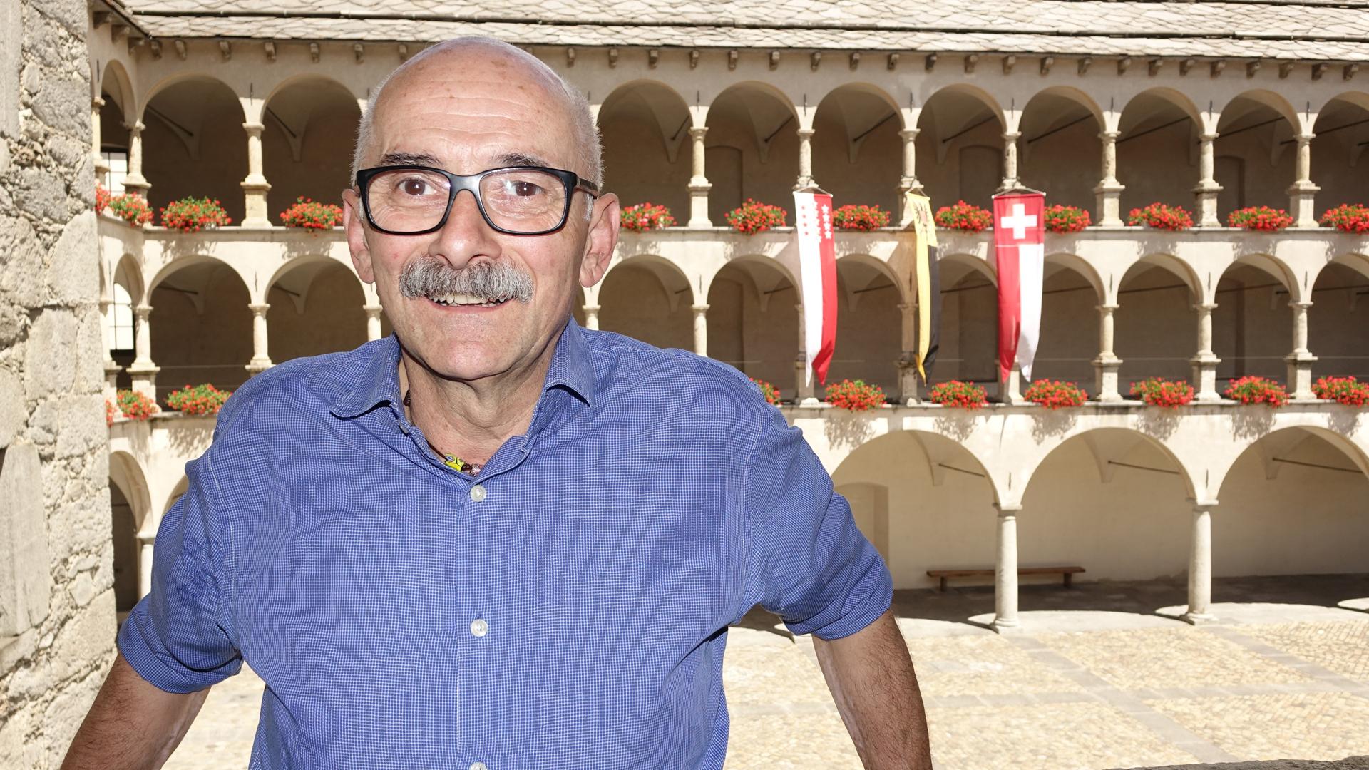 Arthur Huber an seinem letzten Arbeitstag als Schlosswart im Briger ...