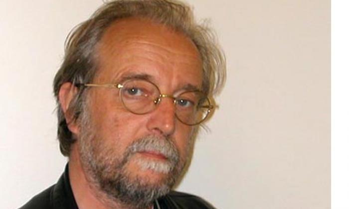 Marcel Eyer präsentiert seine Bilder für einmal kombiniert mit einer ...