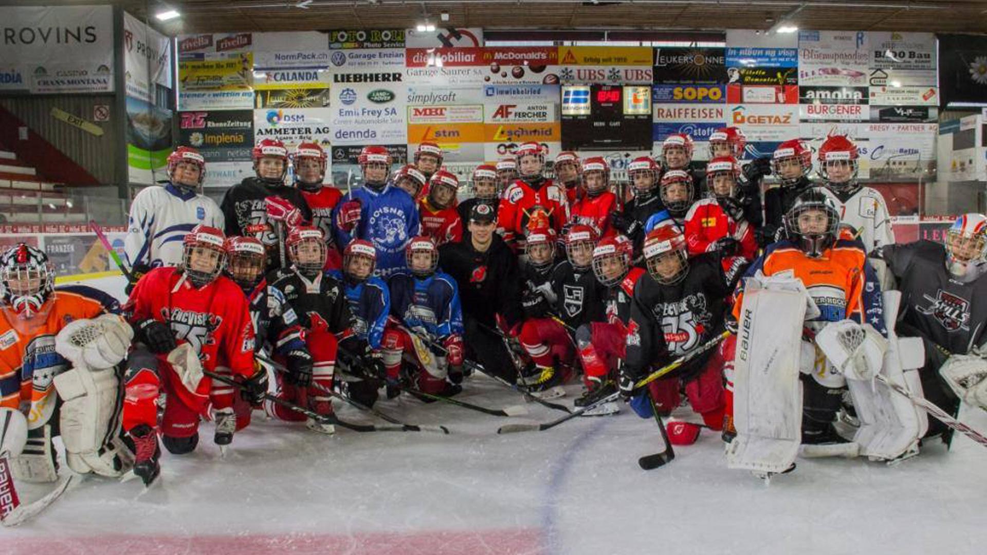 Nico Hischier - zurück zu den Wurzeln. Als Überraschungsgast war der ...