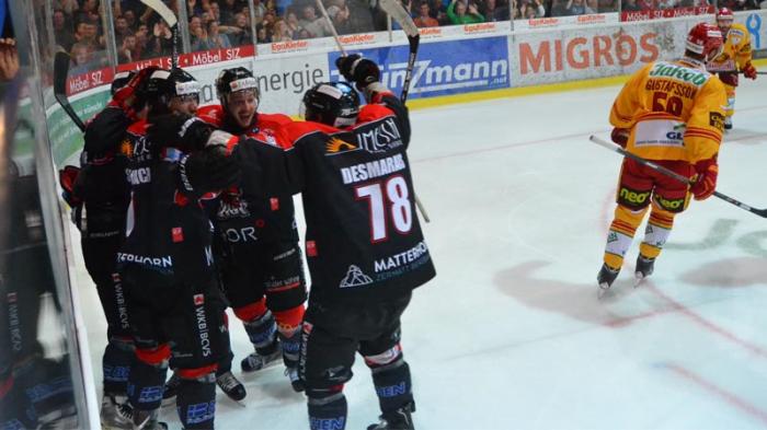 Grosser Visper Jubel nach dem entscheidenden vierten Visper Treffer 17 ...