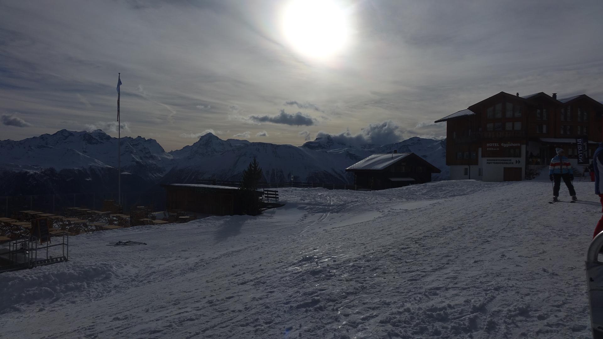 Die Sonne bescherte am Weihnachtstag einen prachtvollen Skitag auf der ...