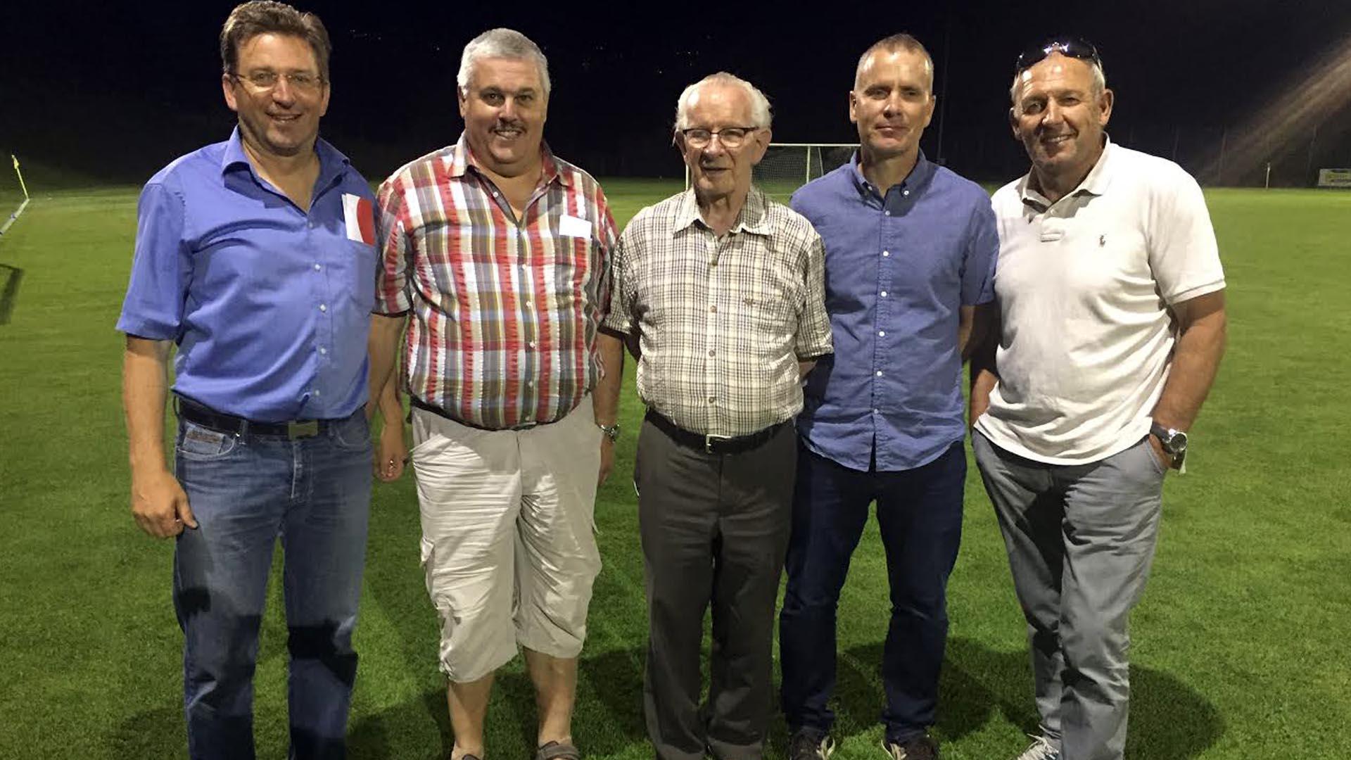 Die diesjährigen Schiedsrichter-Jubilare. Alexander Schmid, Richard ...