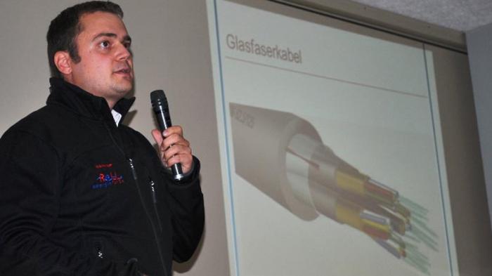 Patrick Brendel, Direktor der ReLL AG, informierte über die Abläufe zum ...