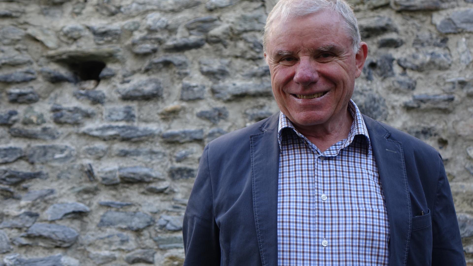 Der Stiftungsratspräsident Arnold Steiner blickt zufrieden in die ...