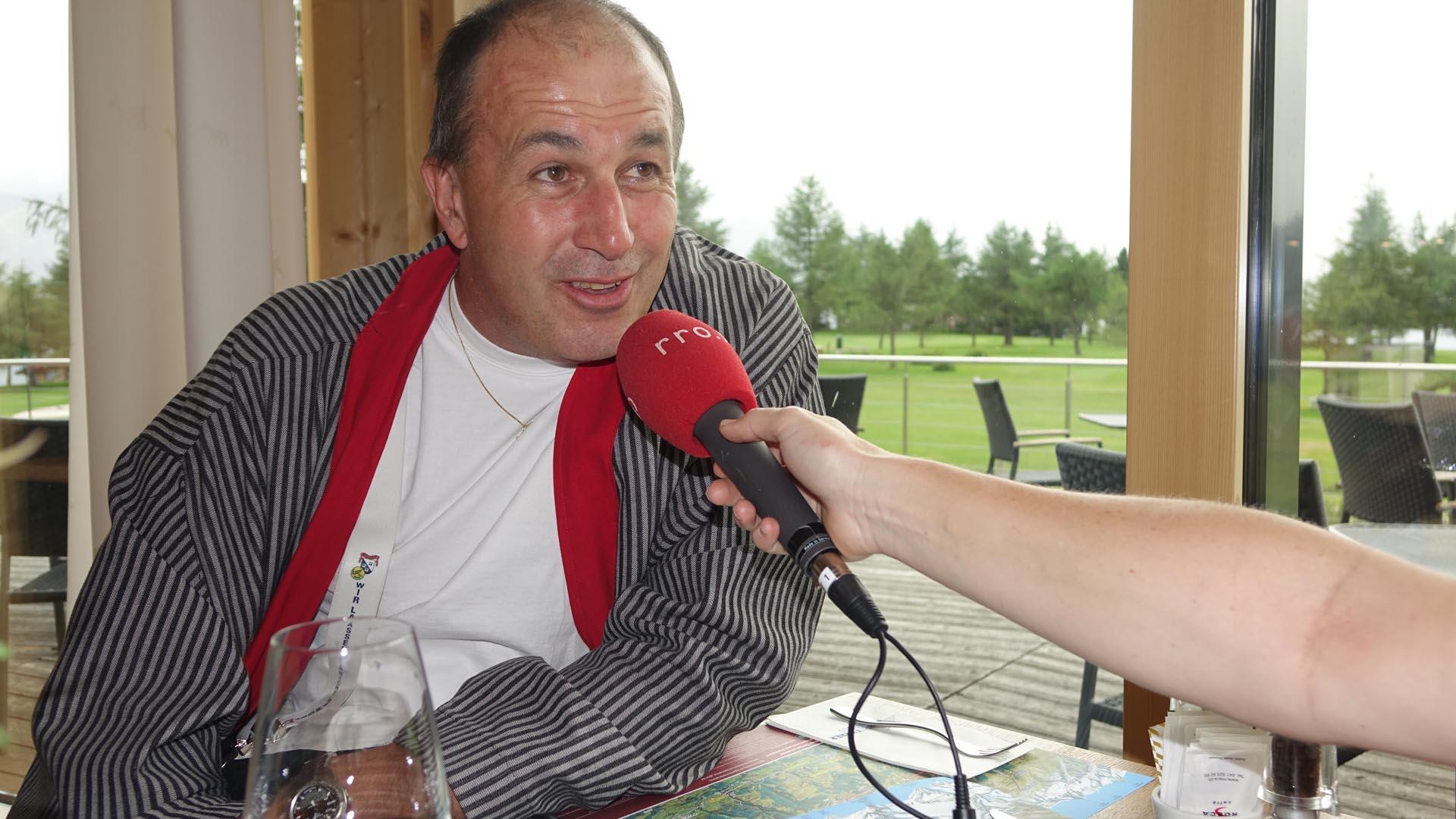 Seit zehn Jahren bringt Andreas Furrer den Zirkus Harlekin auf die ...