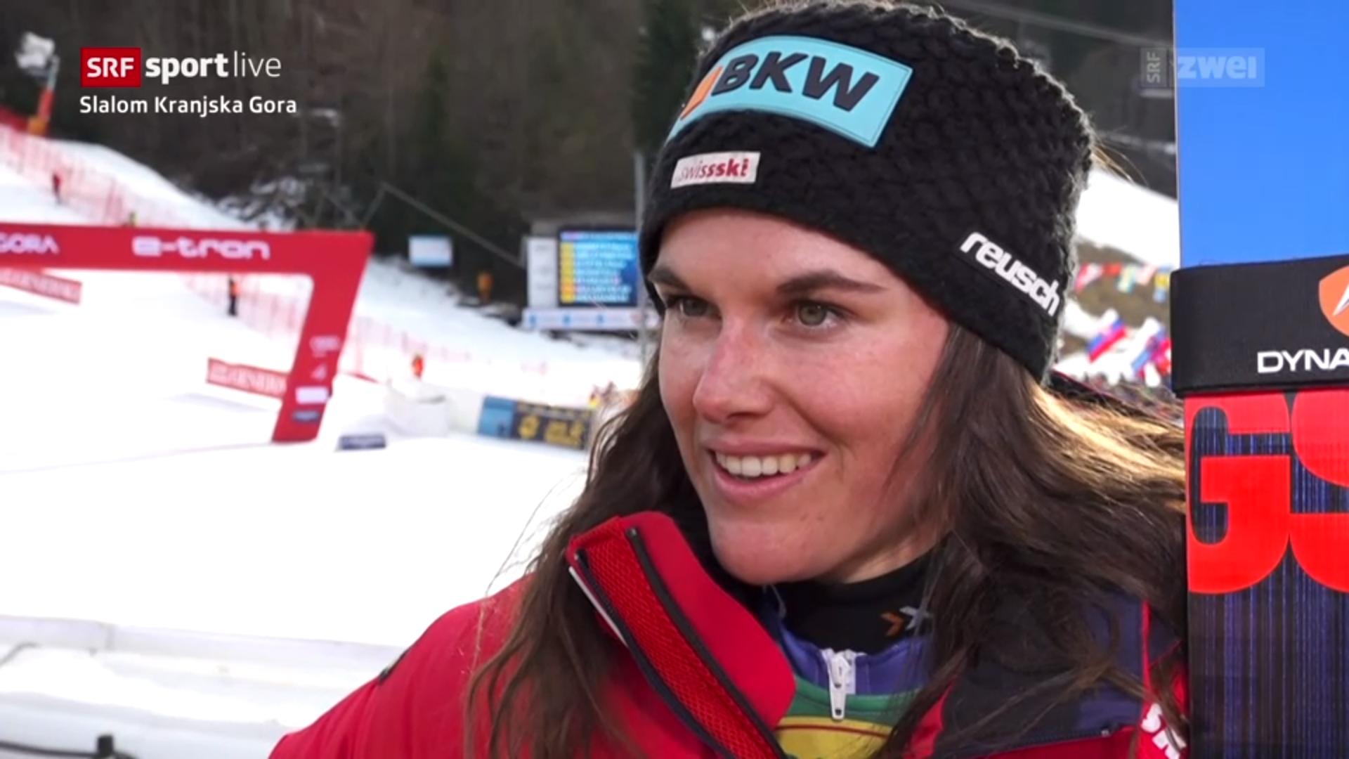 Elena Stoffel schafft es im Slalom in Kranjska Gora auf den 15. Rang ...