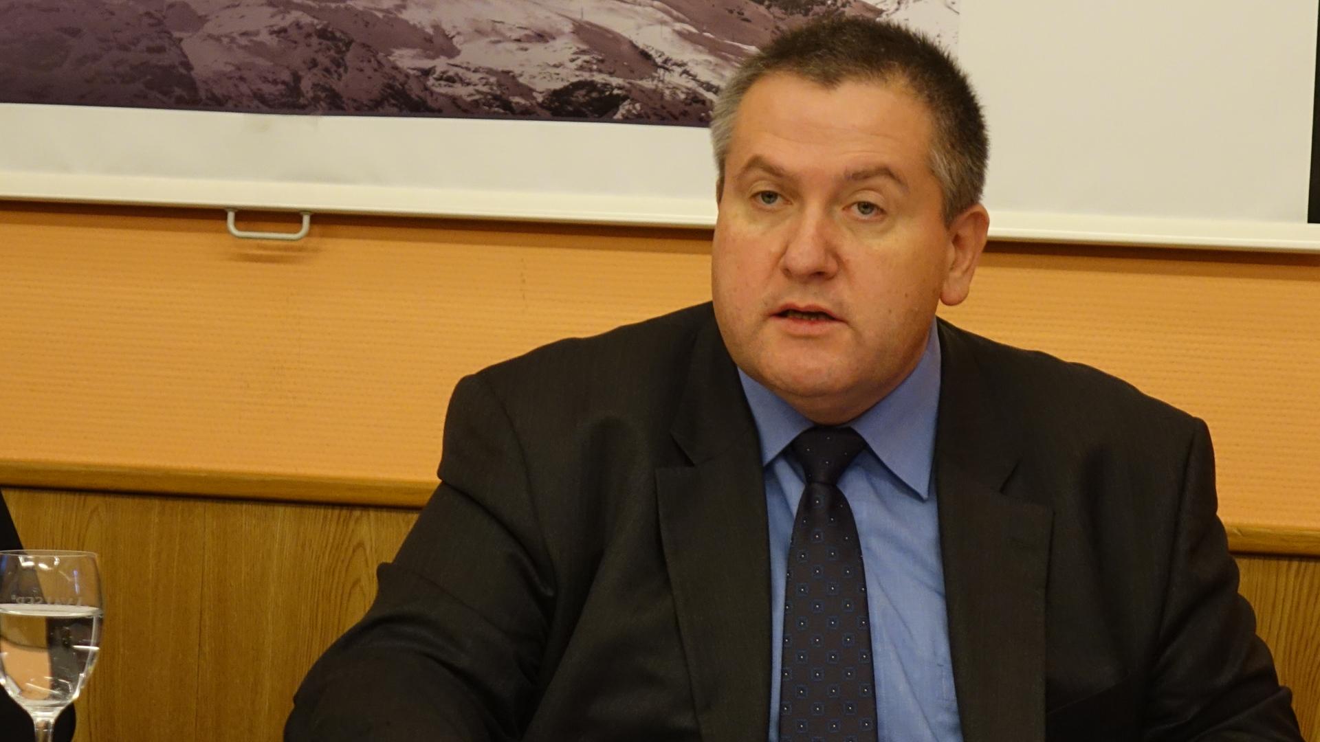 Eine bittere Nachricht für Nicolas Voide. Die CVP Unterwallis grenzt ...