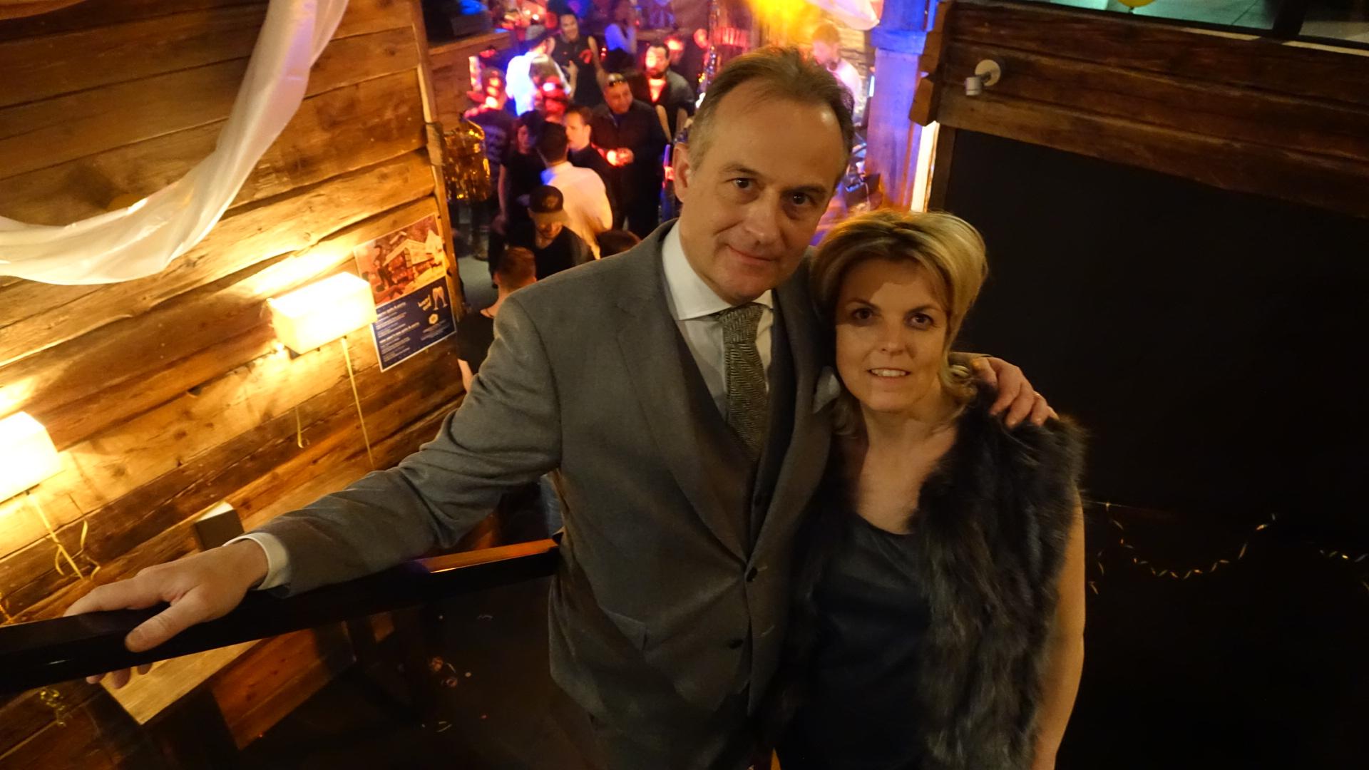 Inhaber Martin Perren mit seiner Gattin freuen sich auf eine lange ...